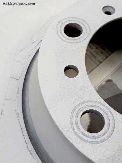ポルシェのブレーキローター塗装