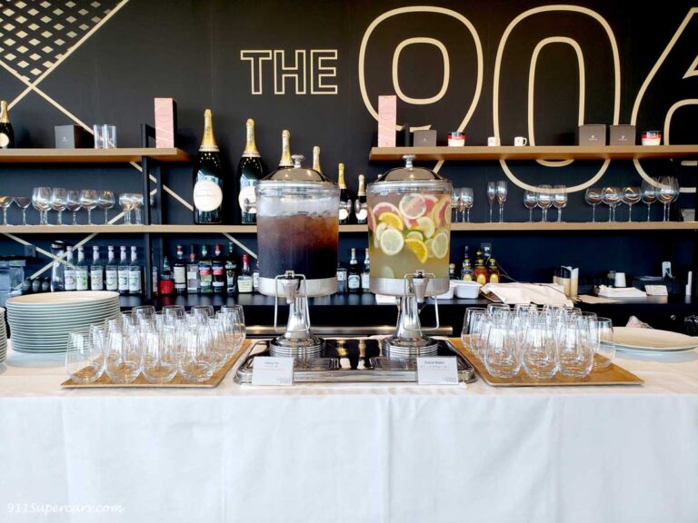 PEC東京 レストラン906でのビュッフェランチ